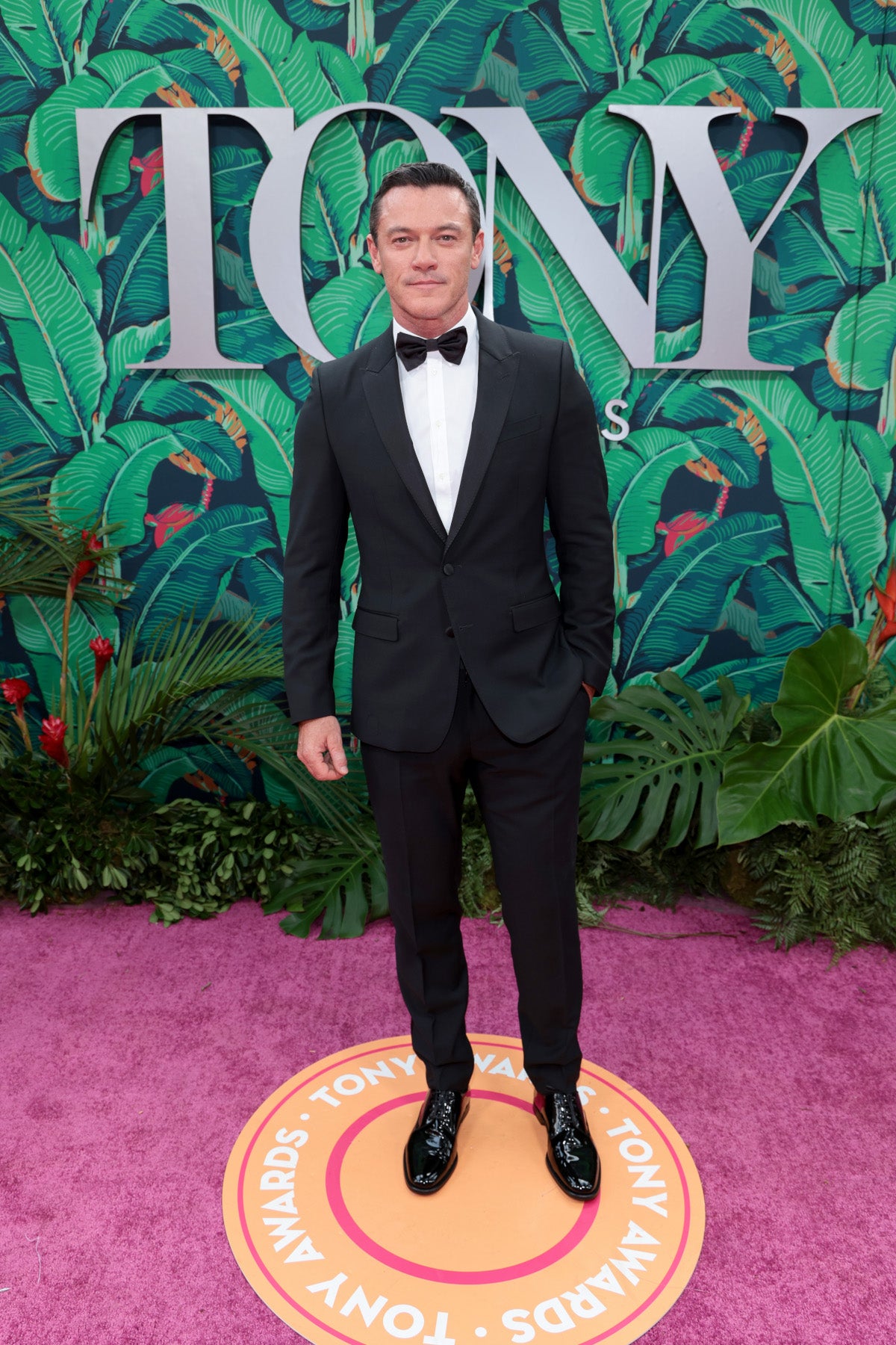 Tony Awards 2023: See the Star-Studded Red Carpet Arrival Photos