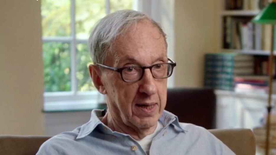 Bob Gottlieb, Famed Literary Editor of Catch-22, Dies at 92