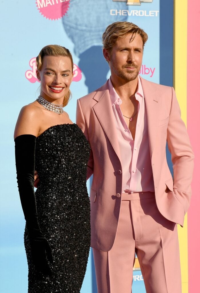 Barbie World Premiere: Margot Robbie Looks Like a Living Doll (Photos)