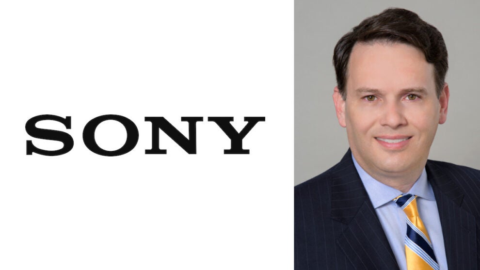 WB Buys 'Missing Links' for Steve Carell - TheWrap