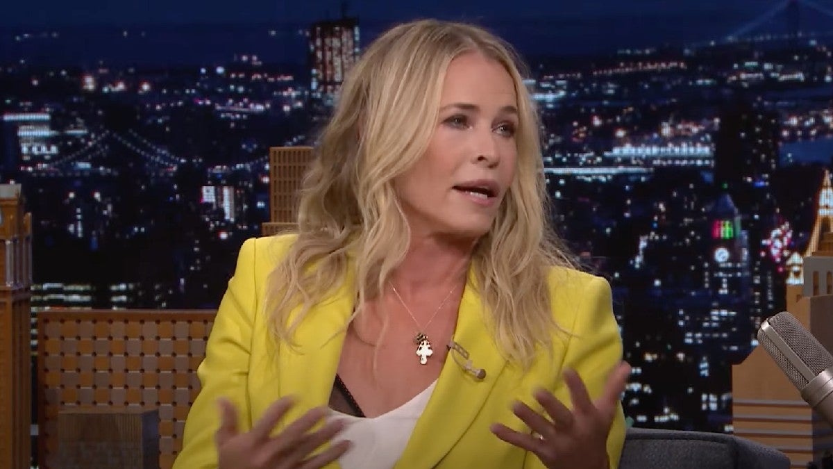Chelsea Handler Says The Daily Show Should Hire a Woman