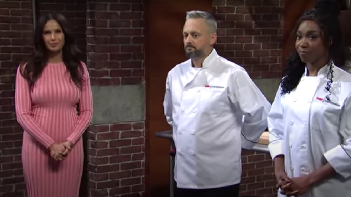 Watch Padma Lakshmi Cameo in 'SNL' Cooking Skit