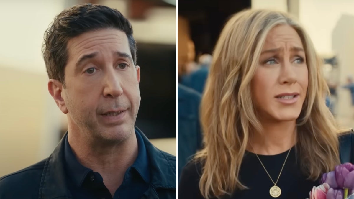 Jennifer Aniston Forgets David Schwimmer in 'Friends' Reunion