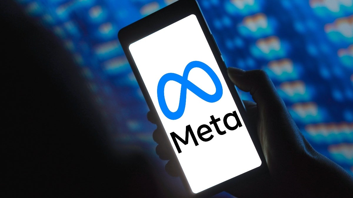 Meta Builds AI Search Engine to Reduce Google, Bing Usage