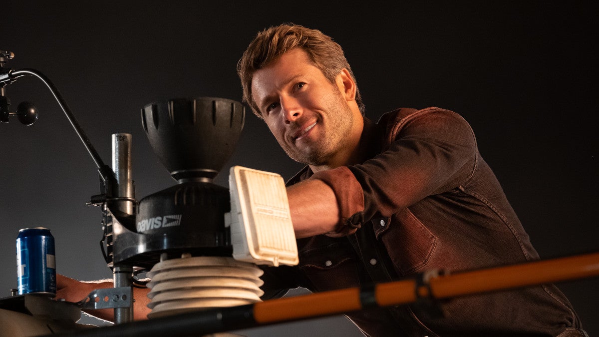 5 More Glen Powell Movies to Watch After Twisters