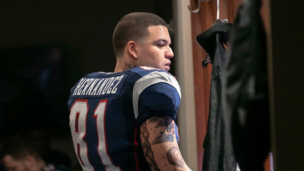 American Sports Story: Aaron Hernandez Review: Risky but Alluring